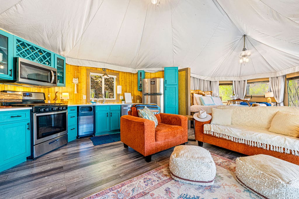 Book Canopy | Luxury Tents - Elk Hollow Resort