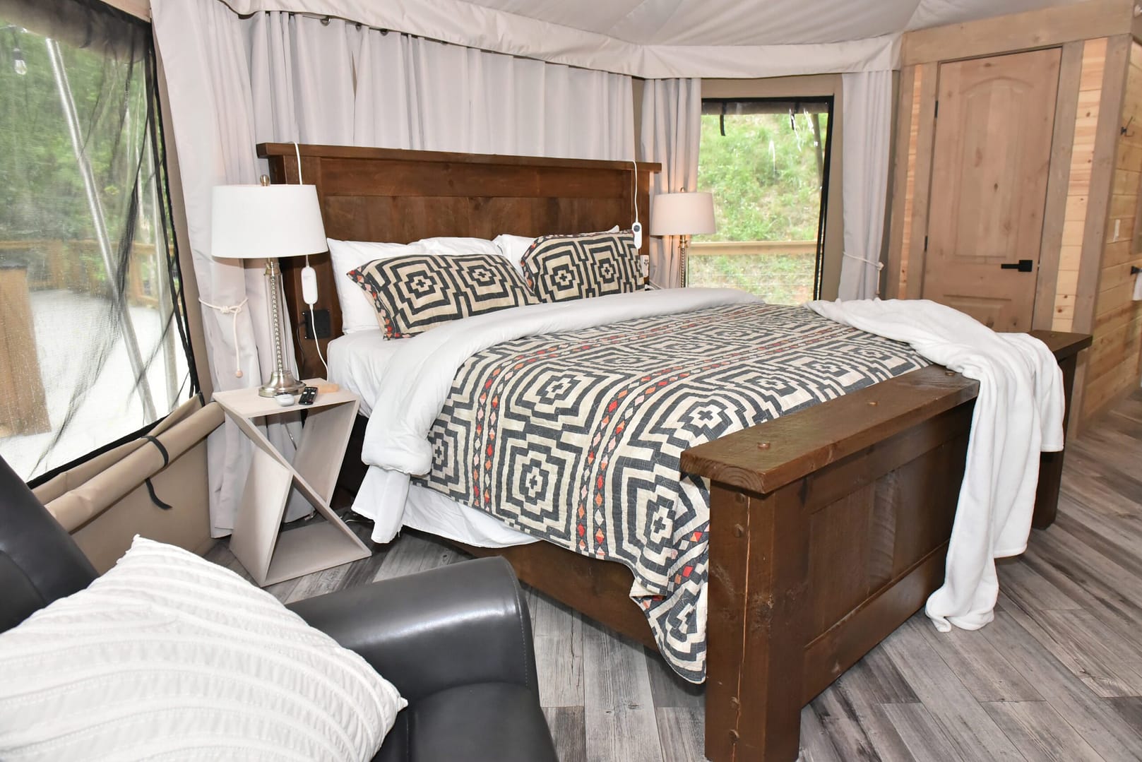 Book Foxfire | Tent Glamping - Elk Hollow Resort